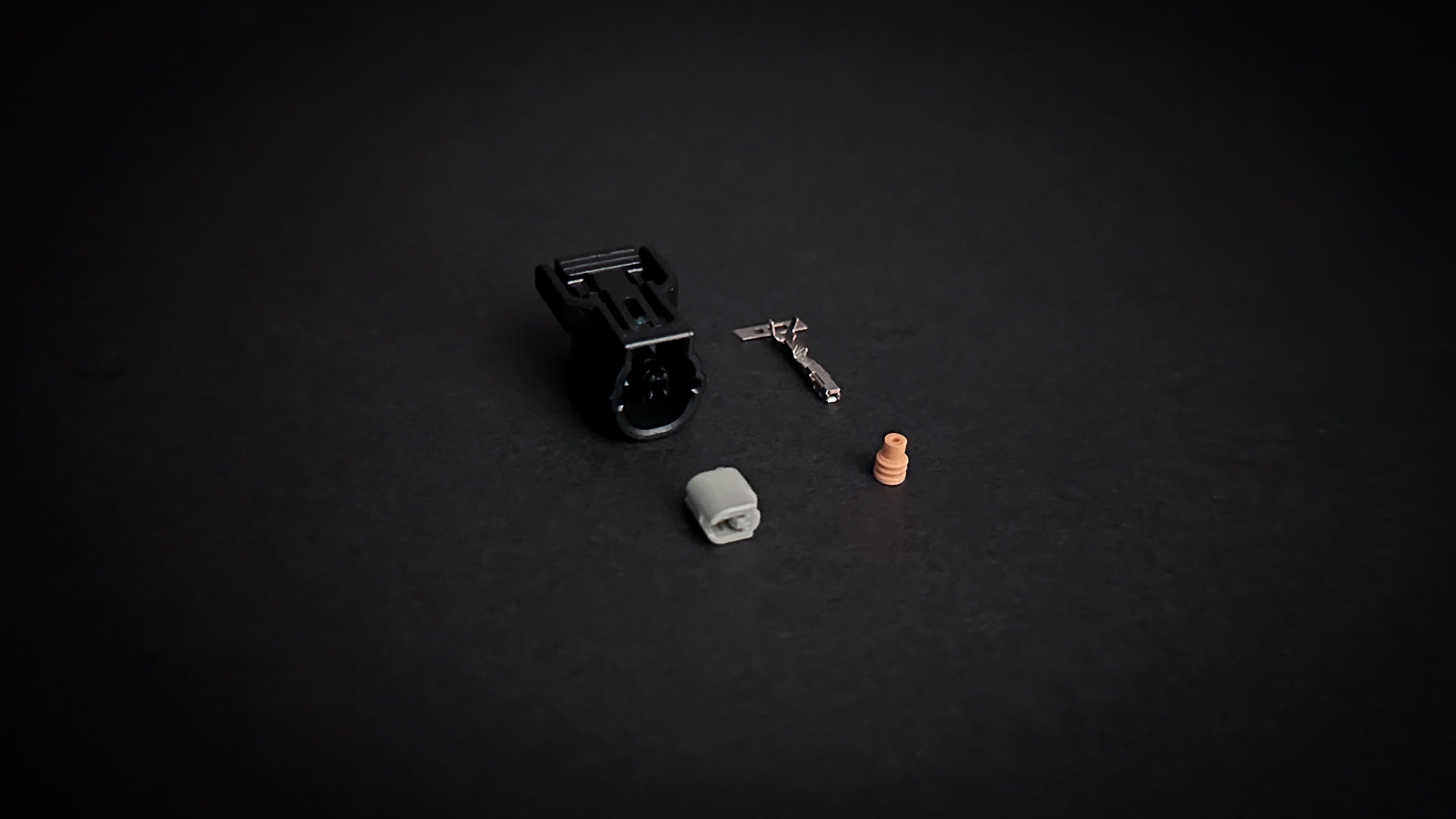 Honda K24 Knock Sensor Connector with Pins & Seals – Evolving Motorsport